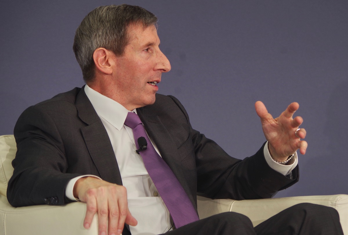 Shapiro Quizzes Activist FTC Chief - EETimes CES 2020 Coverage